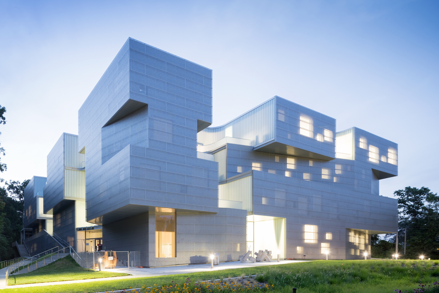U of Iowa Art Building • Stiltner Electric, Inc.